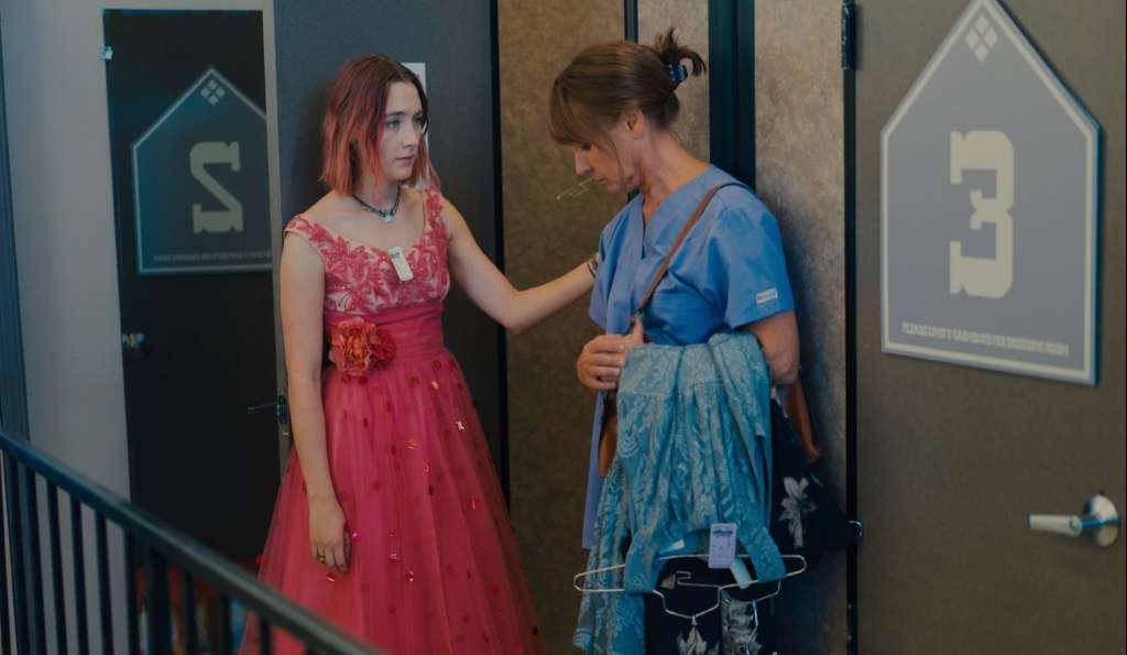 Lady Bird e lo stile casual dei primi anni 2000, oggi
