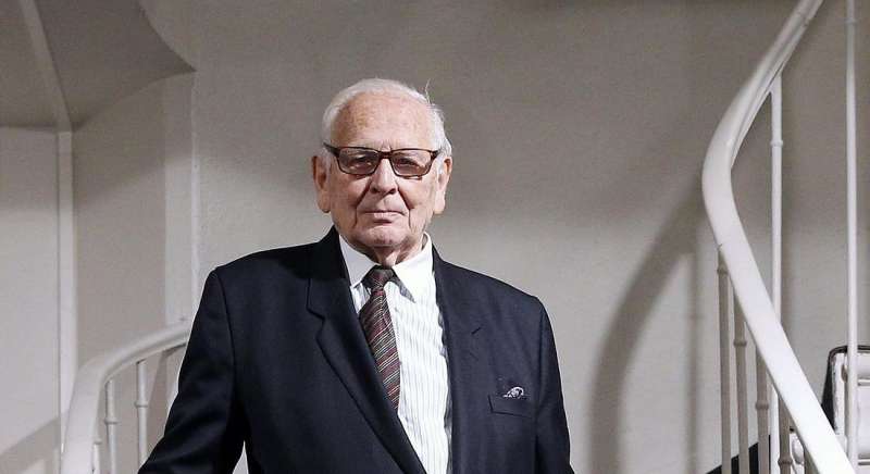 Pierre Cardin, lo stilista del futuro che ha segnato la storia